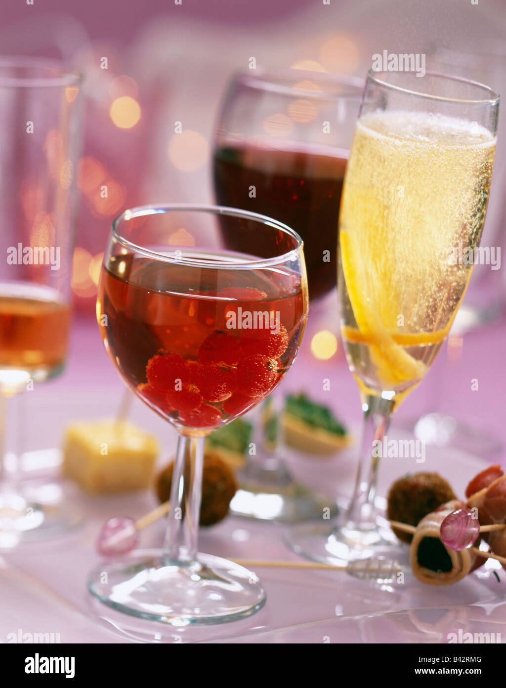 Tapas and cocktails hi-res stock photography and images - Alamy