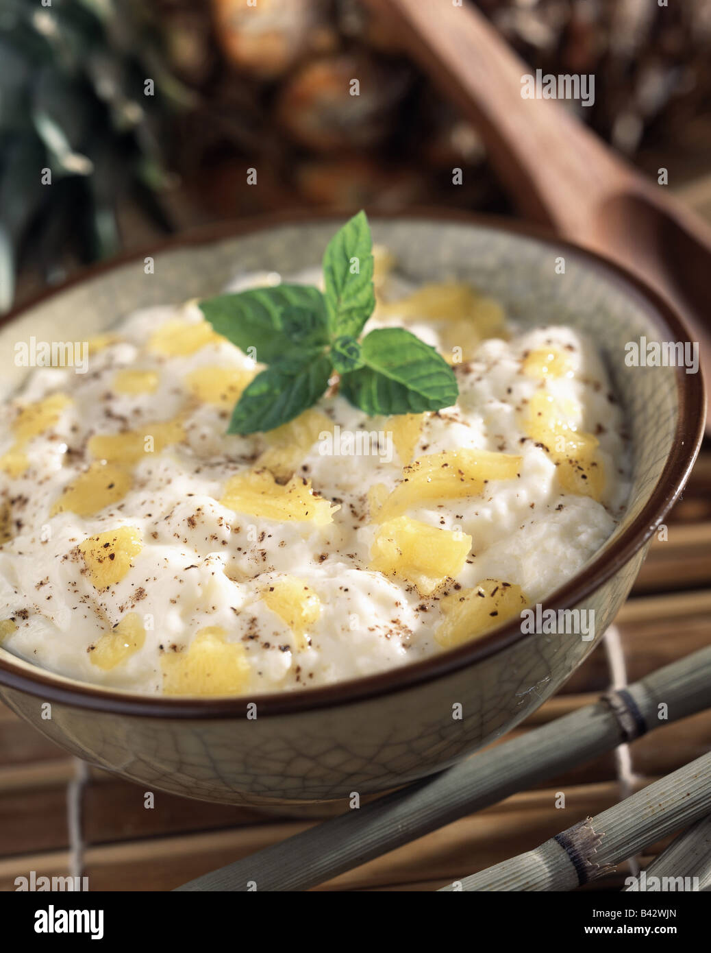 Mousse pineapple hi-res stock photography and images - Alamy