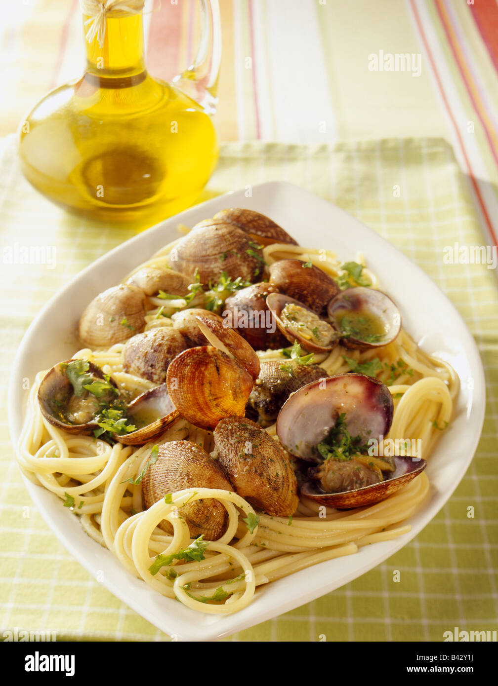 Carpet shell clams hi-res stock photography and images - Alamy