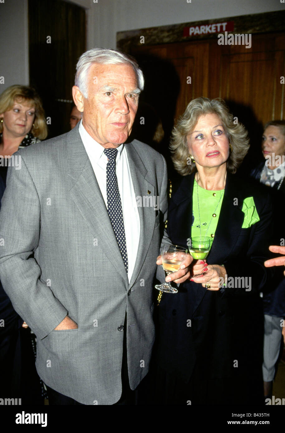 Fuchsberger, Joachim, 11.3.1927 - 11.9.2014, German actor, half length ...