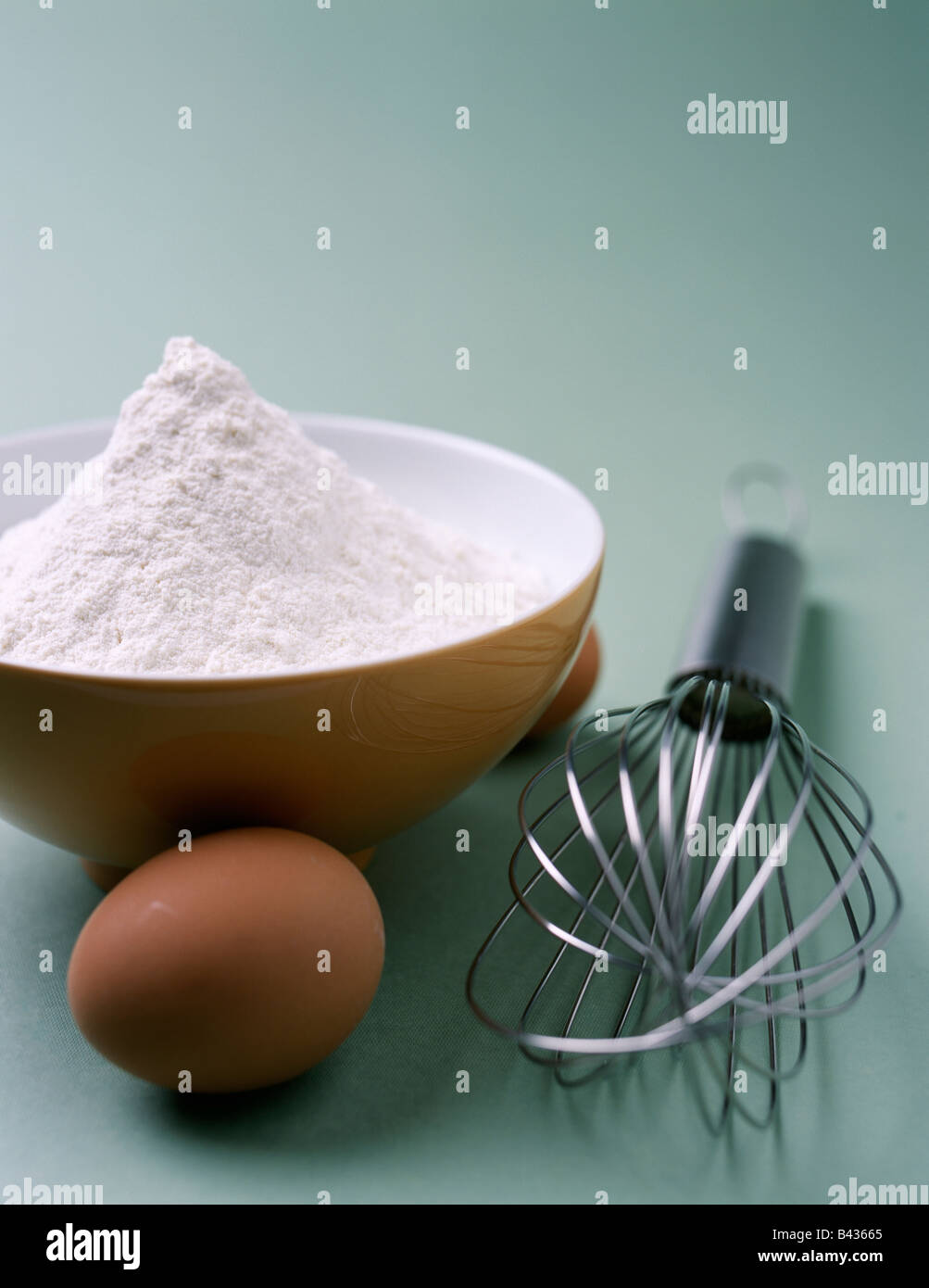 Ingredients for cake Stock Photo - Alamy