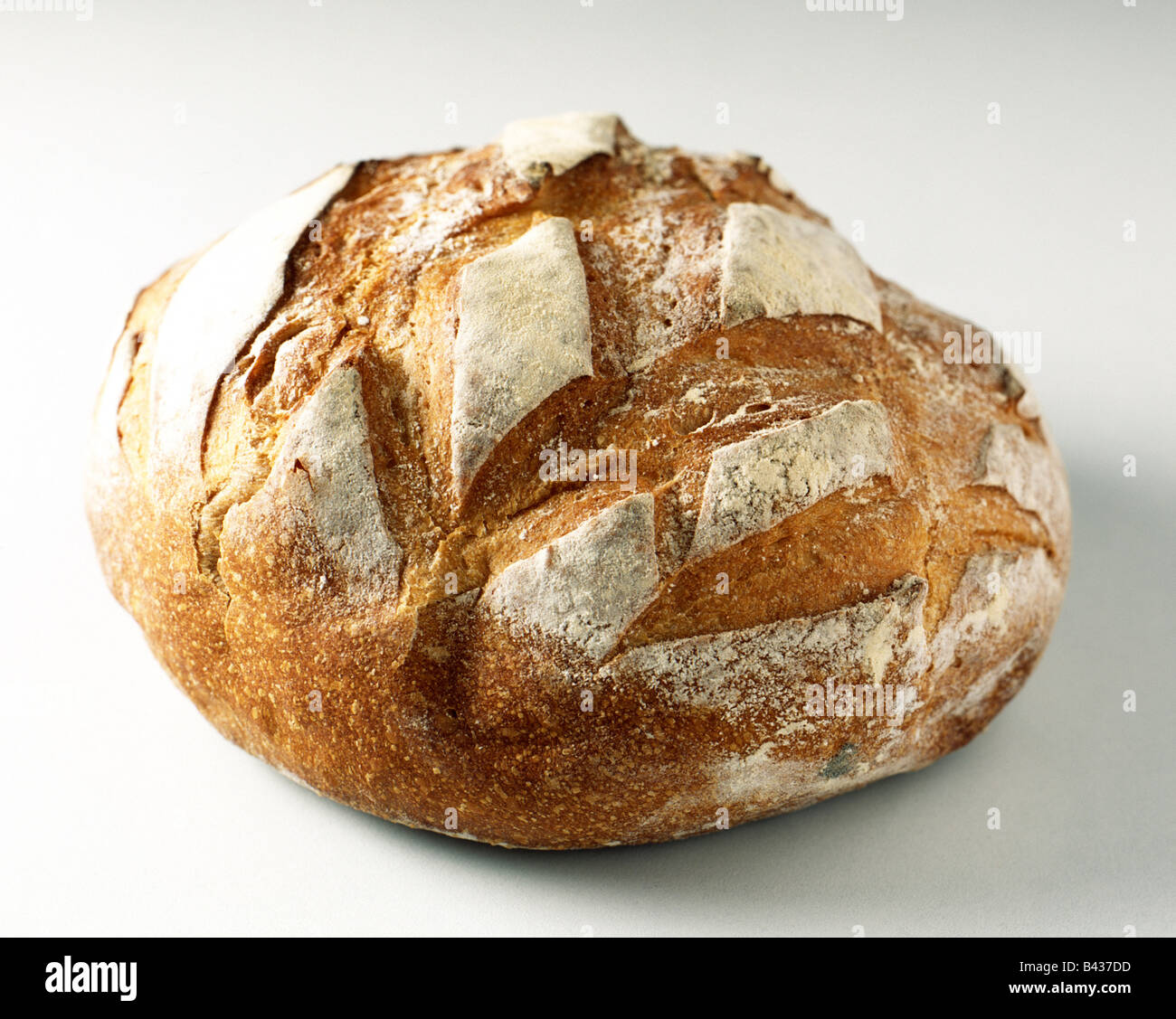 Round country loaf Stock Photo - Alamy