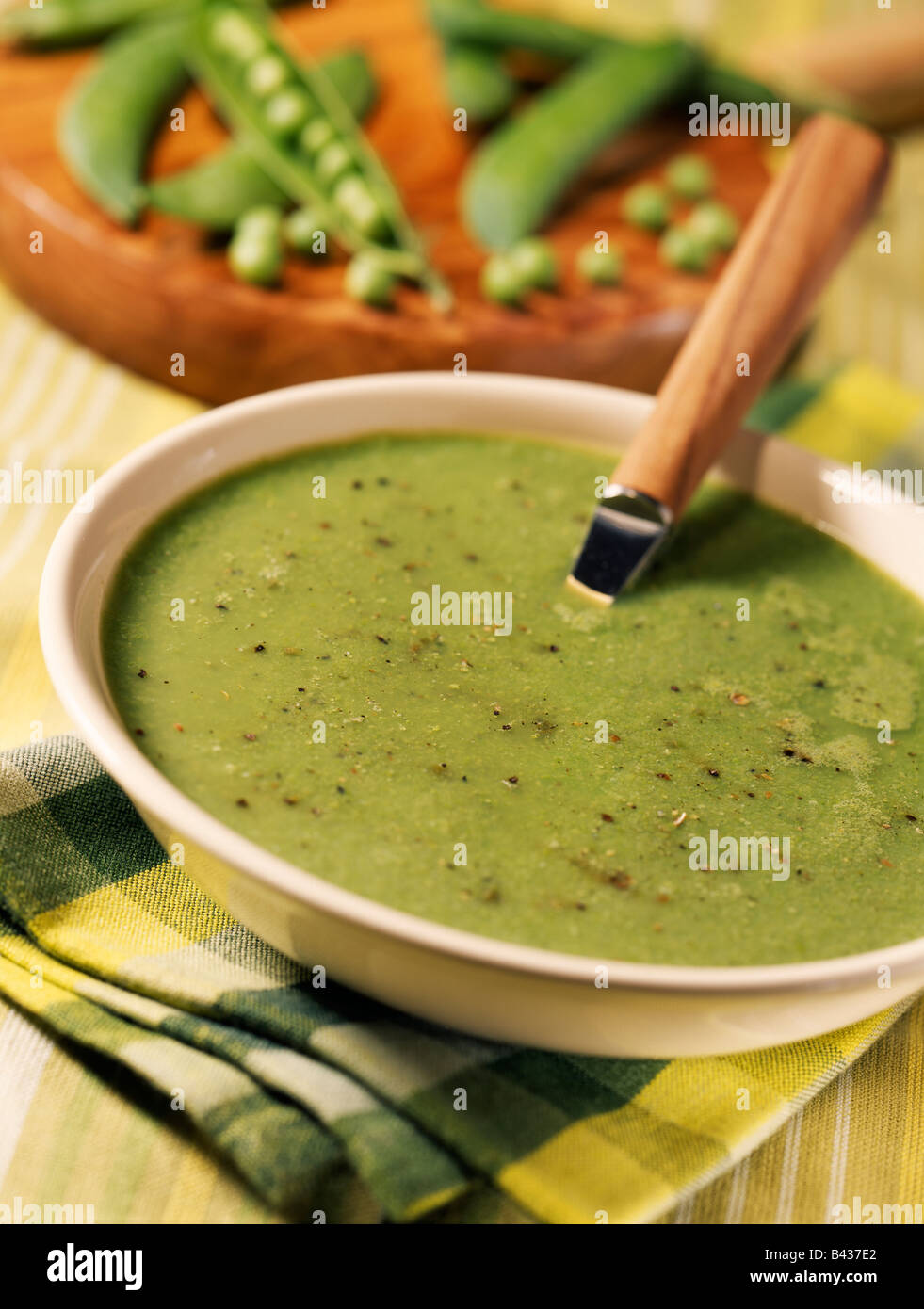 Light cream of peas Stock Photo - Alamy