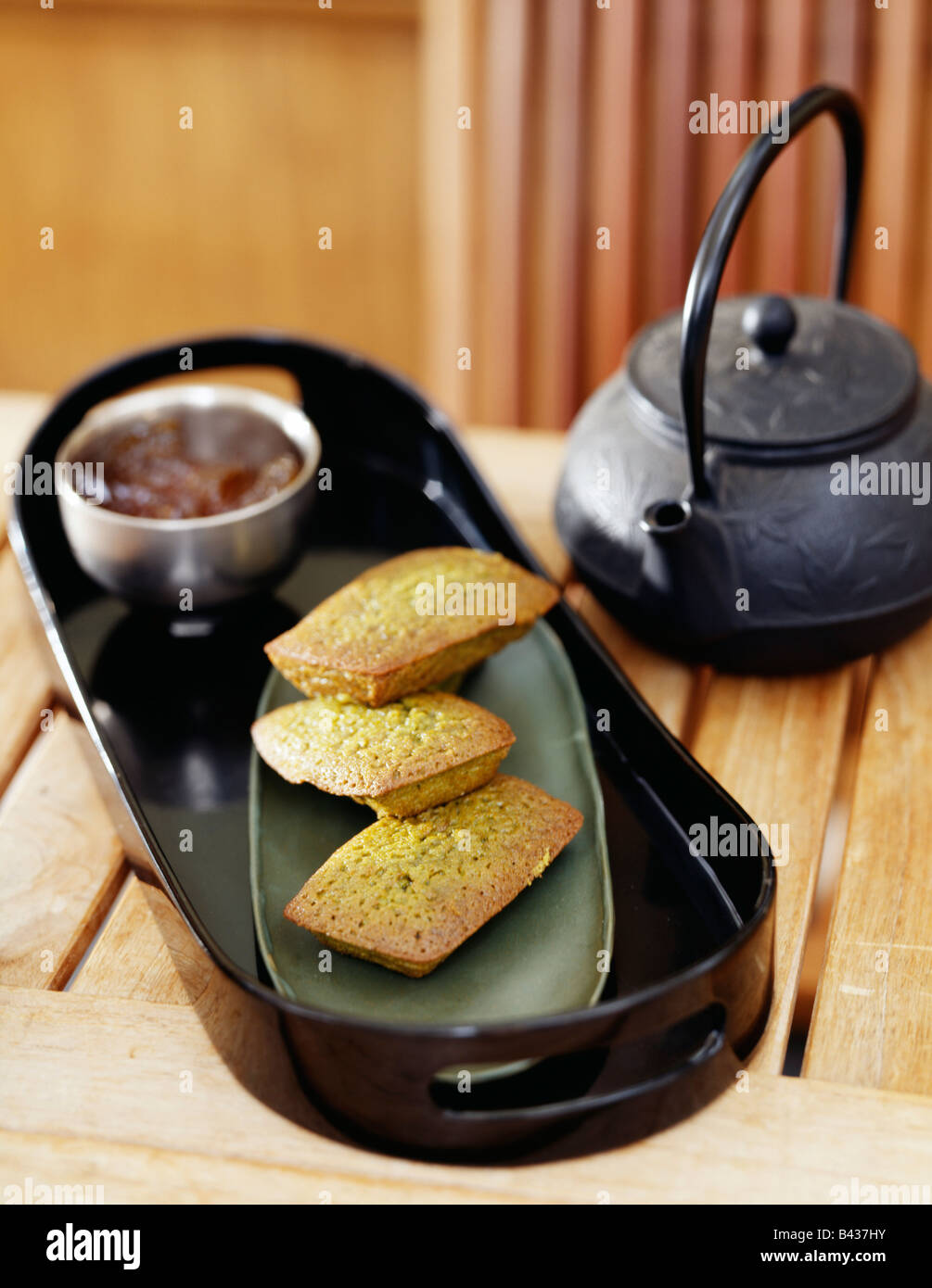 Green tea Financiers Stock Photo - Alamy