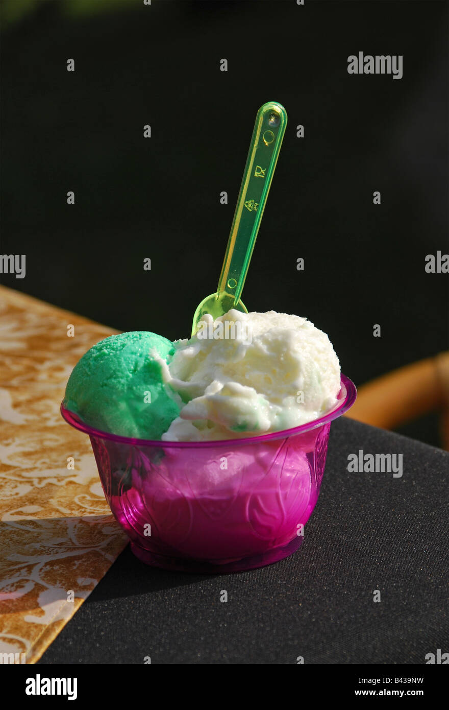 Icecream flavours ingredients hi-res stock photography and images - Alamy