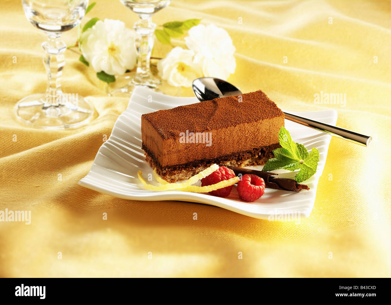 Opera cake hi-res stock photography and images - Alamy