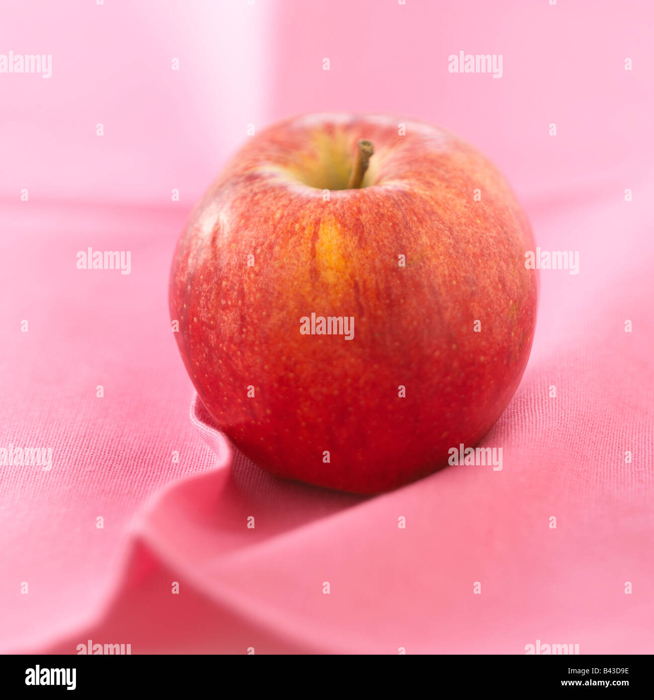 Pink lady apple Stock Photo - Alamy