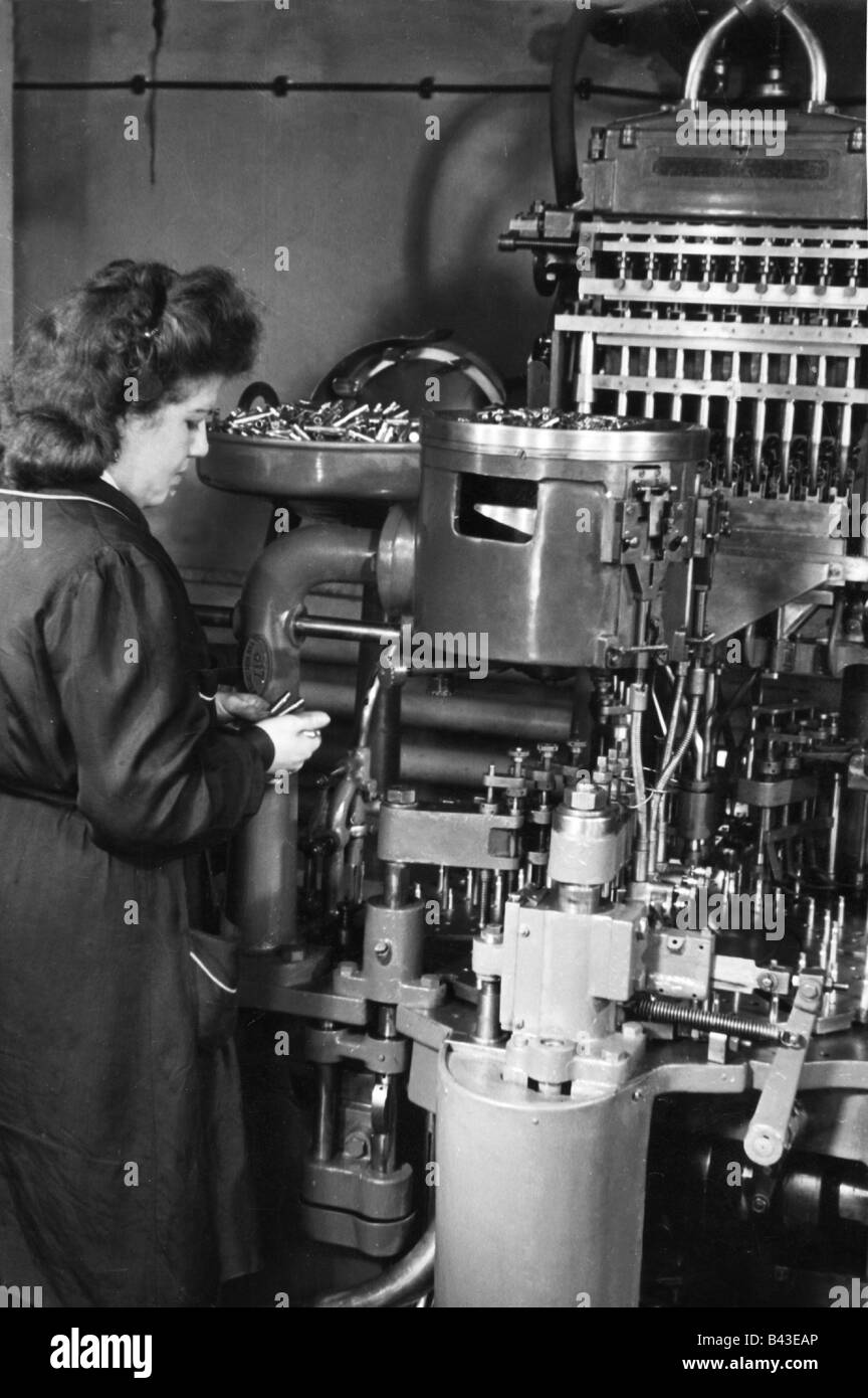 People at workplace germany Black and White Stock Photos & Images - Alamy