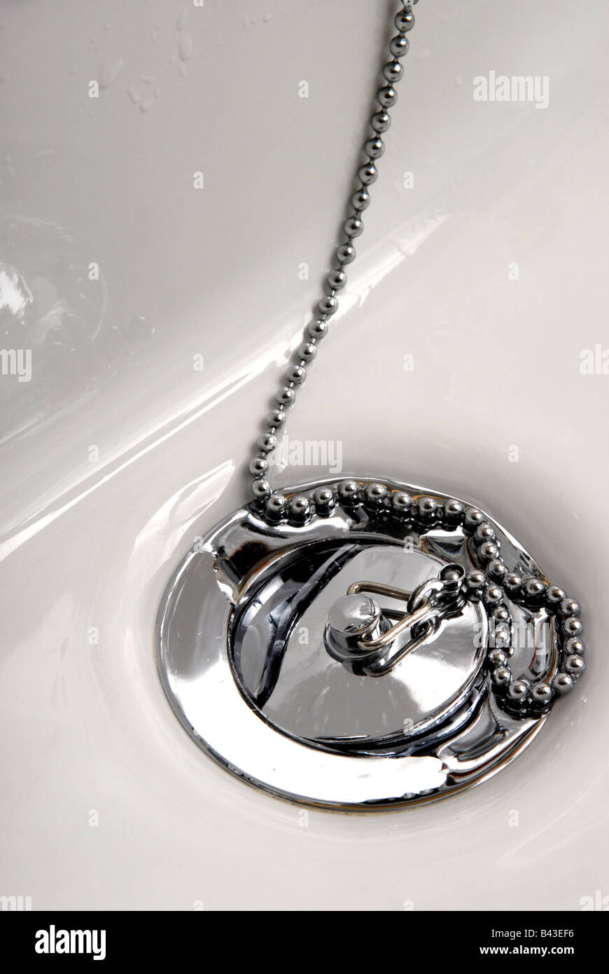 generic of a plug in a bathroom sink Stock Photo - Alamy
