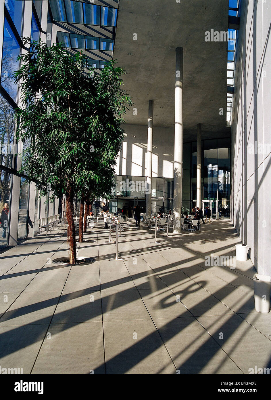 Pinakothek of modern arts hi-res stock photography and images - Alamy