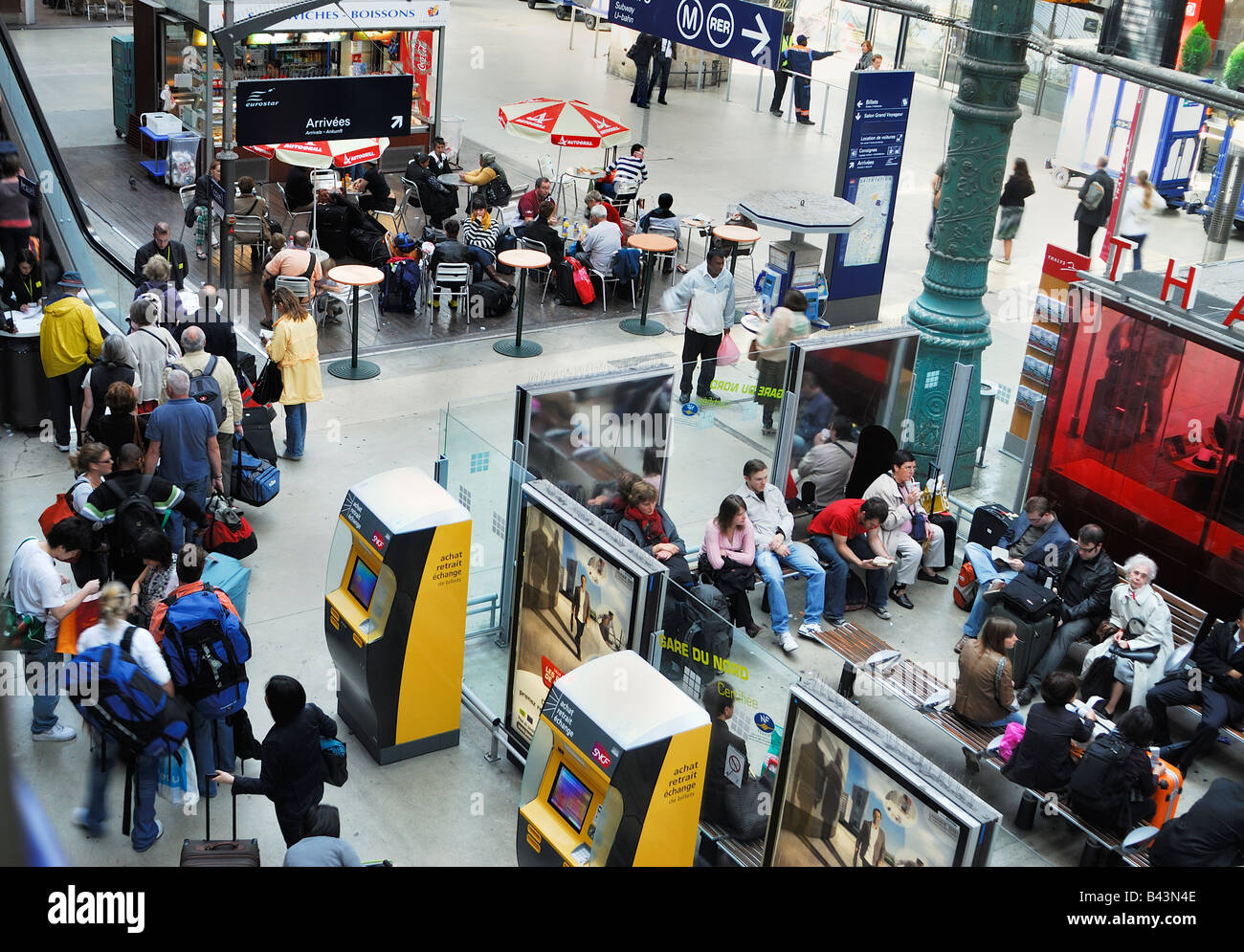 Structure du train hi-res stock photography and images - Alamy