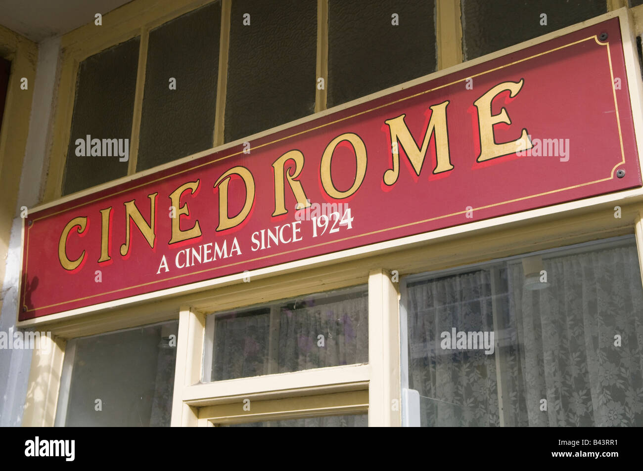 Padstow Cinema The Cinedrome Stock Photo - Alamy