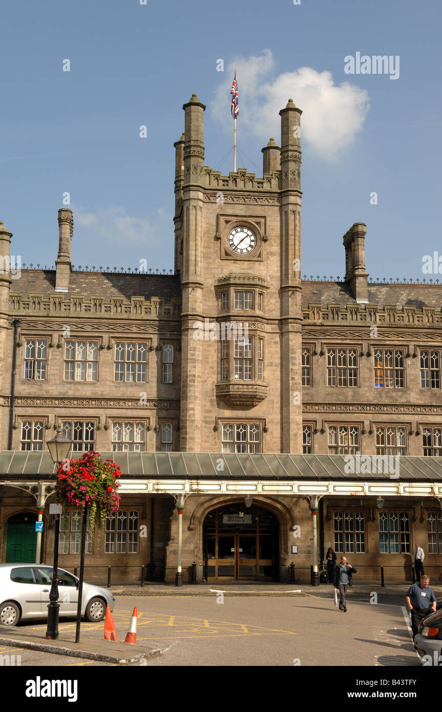 Shrewsbury Railway Station in Shropshire England Uk Stock Photo - Alamy