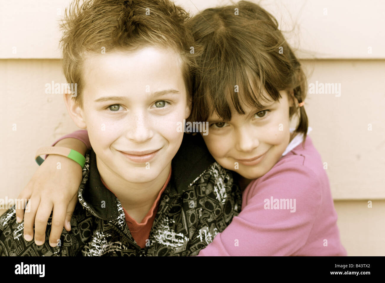 Sister and brotherly love hi-res stock photography and images - Alamy