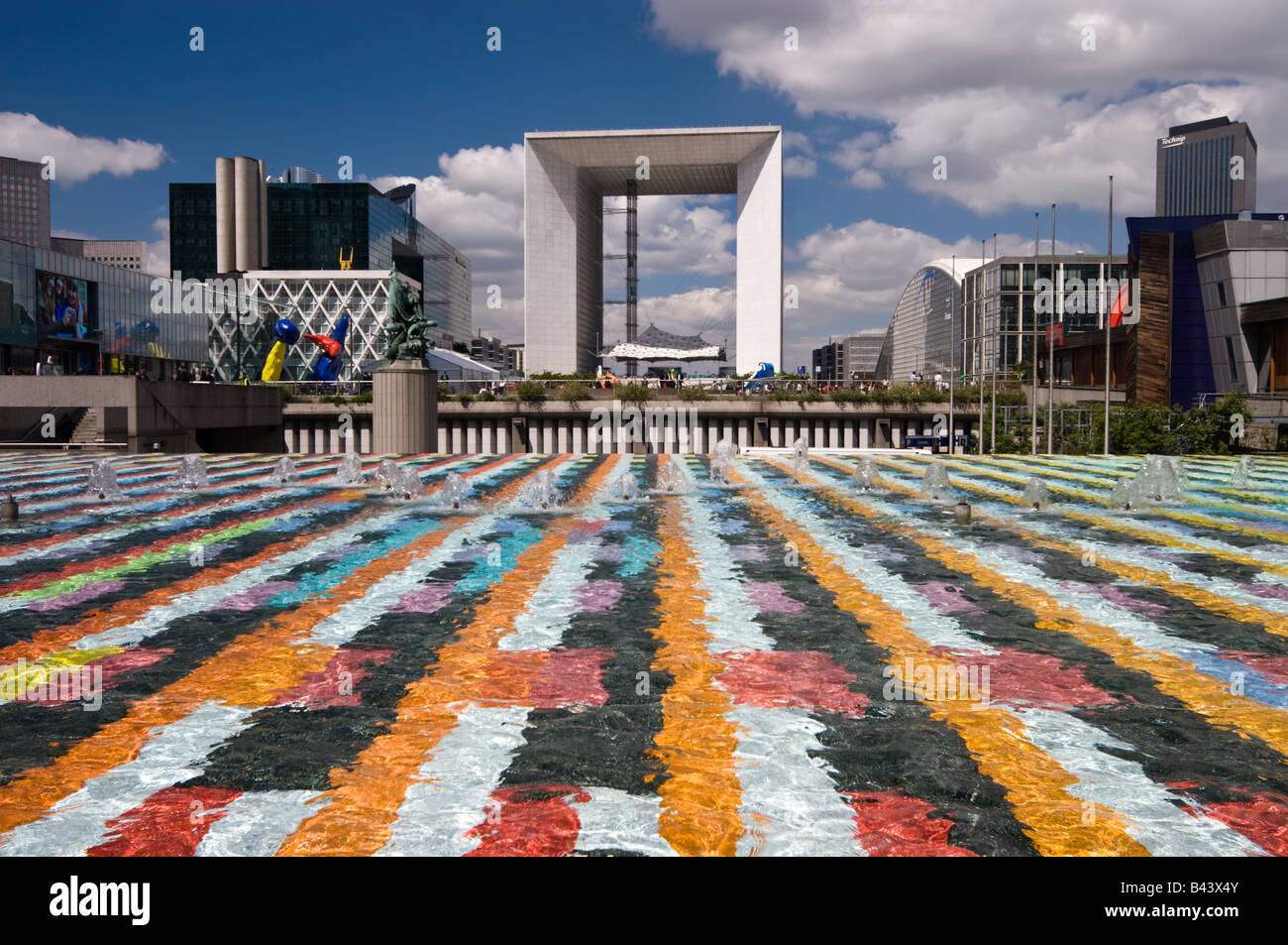 Defence architecture hi-res stock photography and images - Alamy