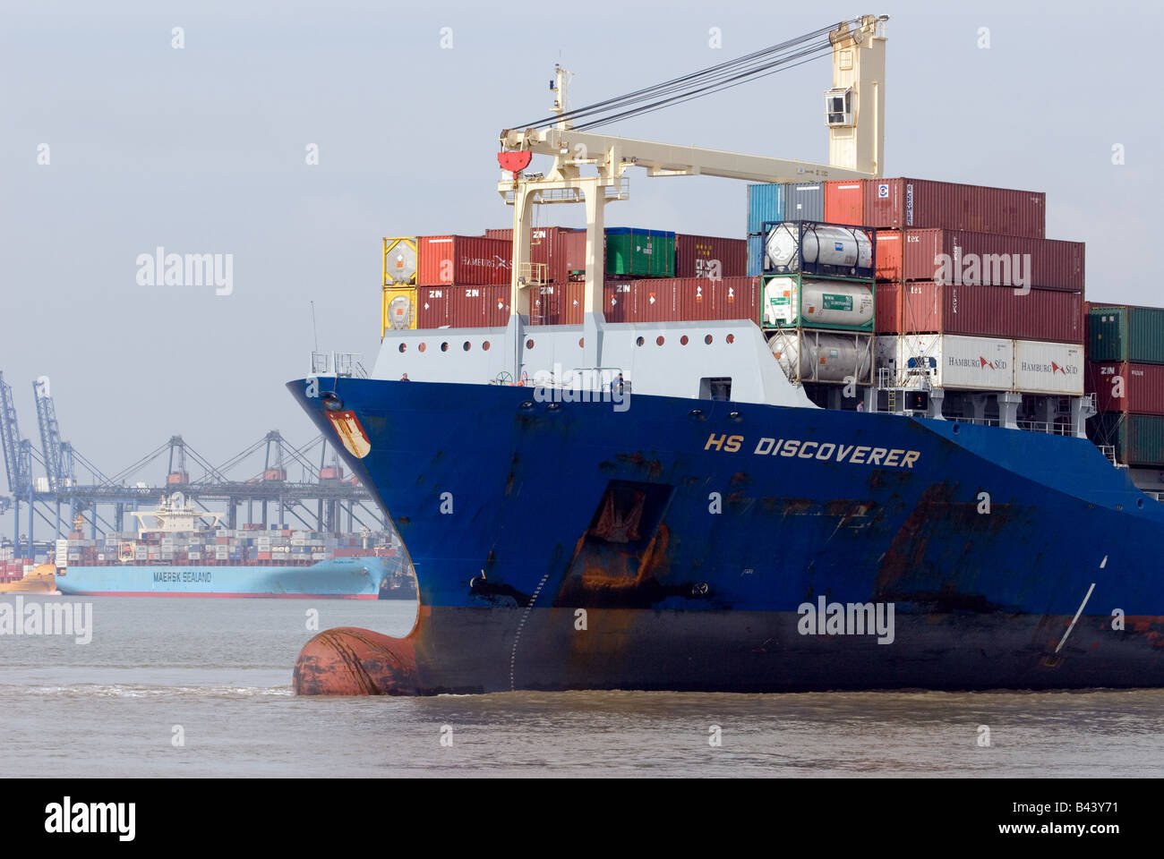 Deep discoverer hi-res stock photography and images - Alamy