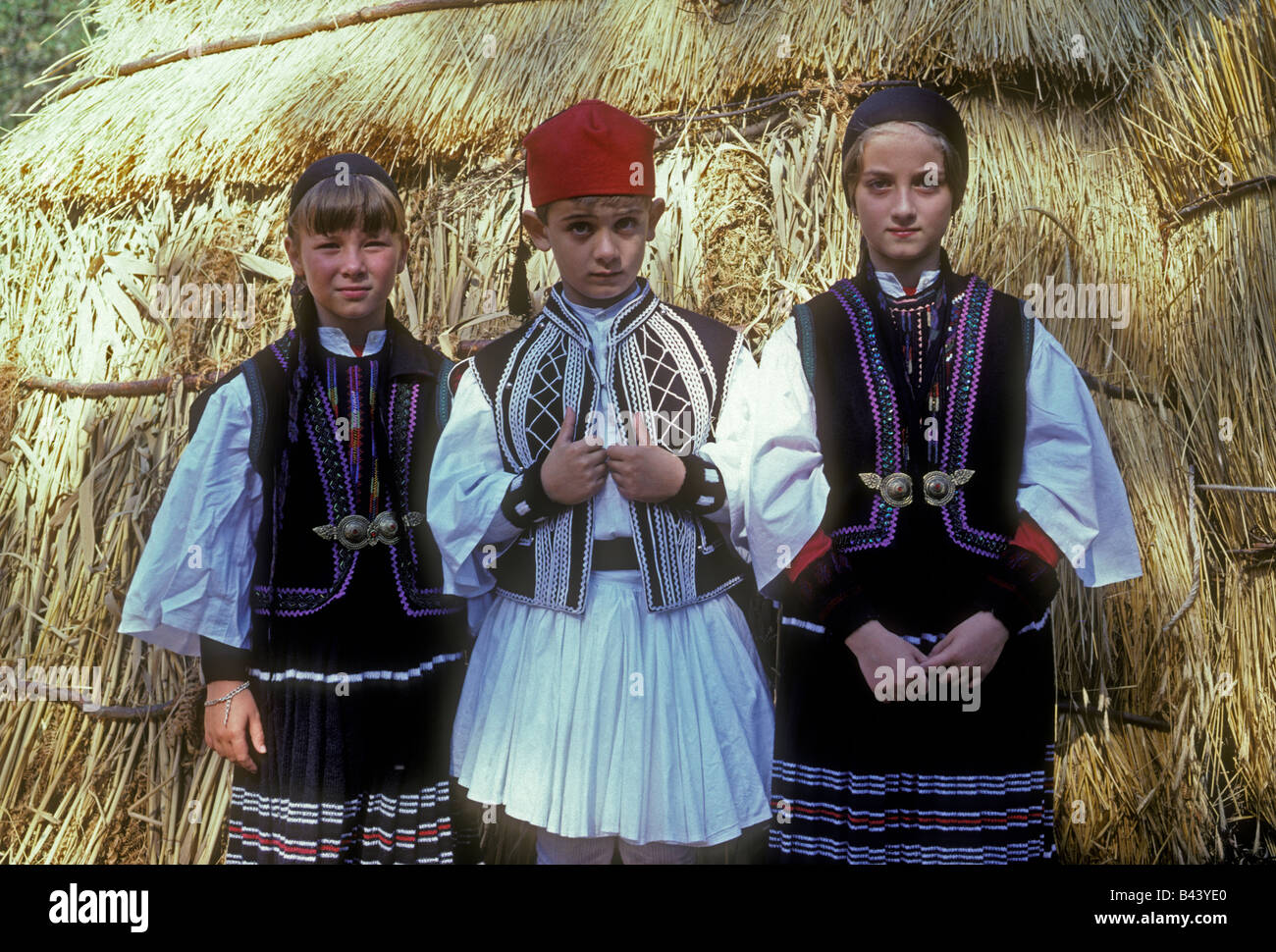 Greek boy traditional dress hi-res stock photography and images - Alamy
