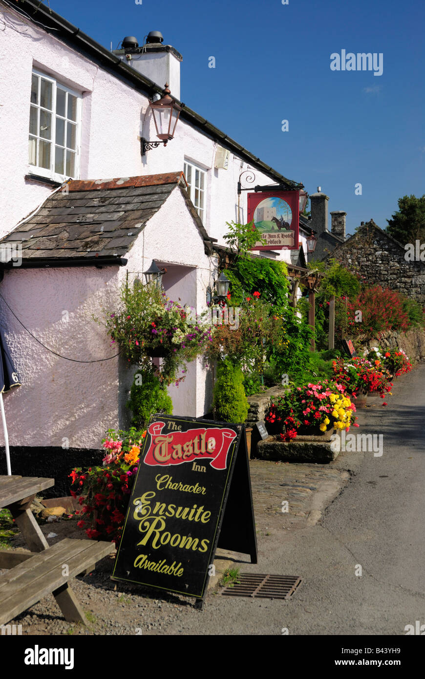The Castle Inn, Lydford, Devon, UK Stock Photo - Alamy