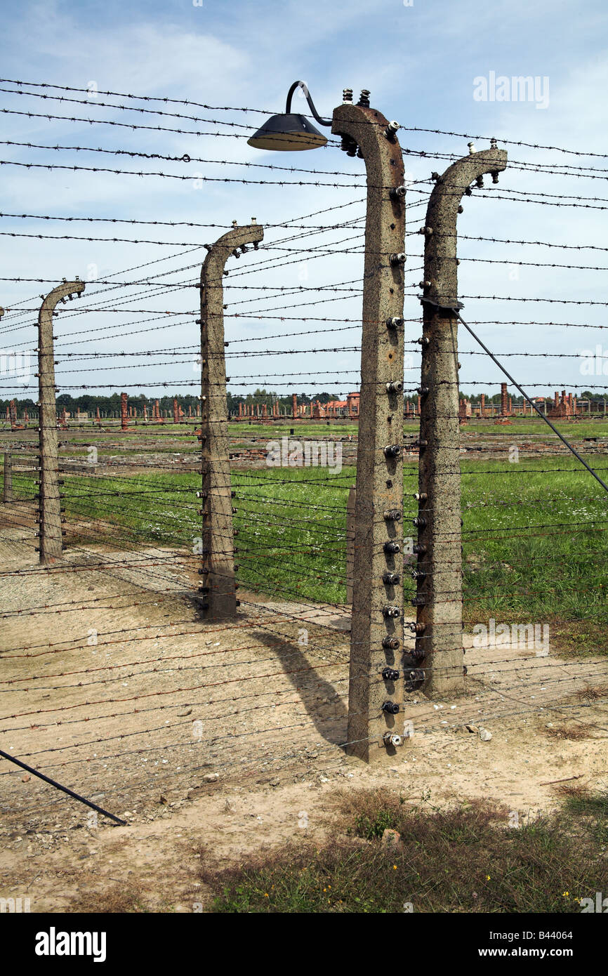 Concentation camp hi-res stock photography and images - Alamy