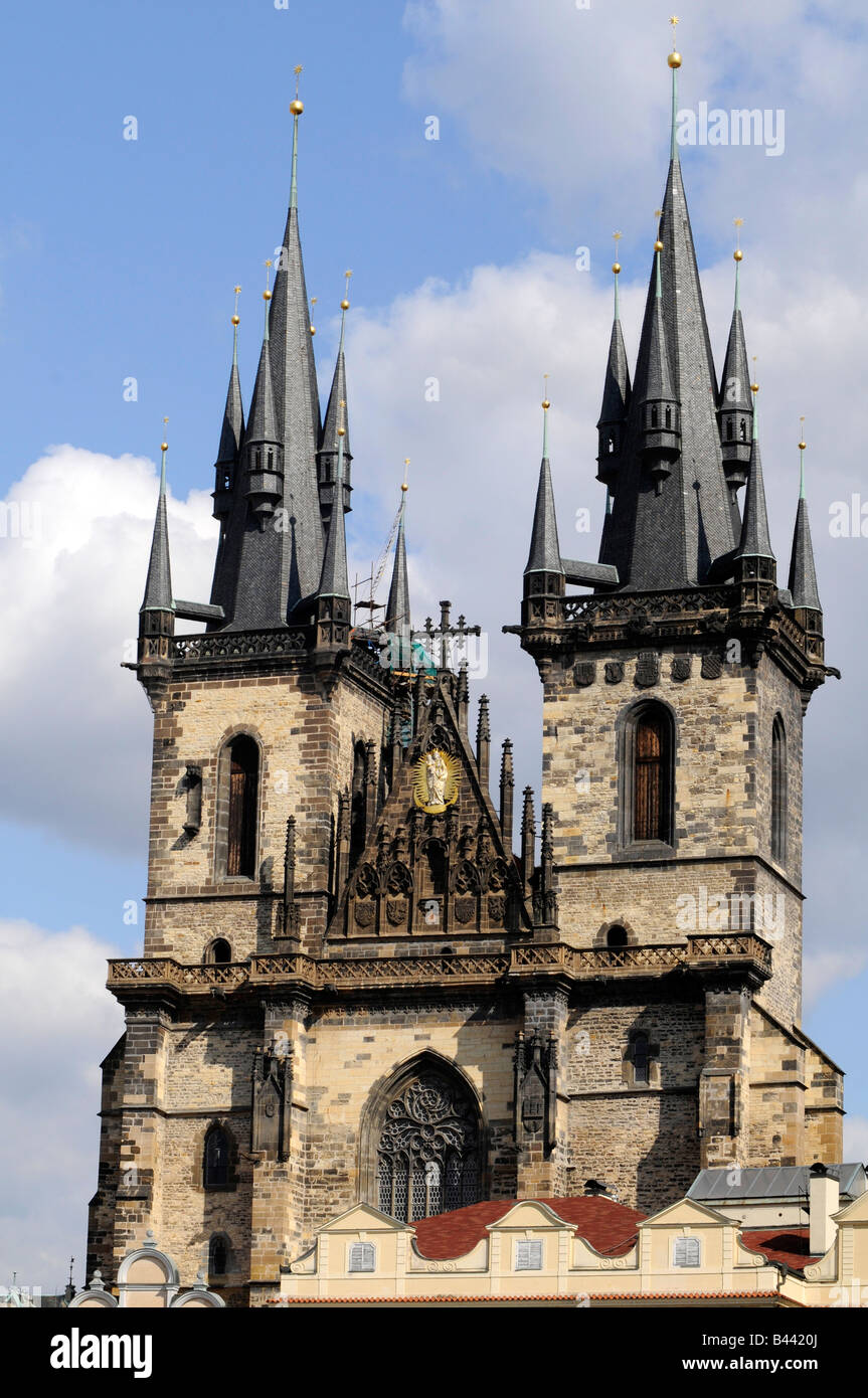 Detail close up gothic architecture hi-res stock photography and images ...