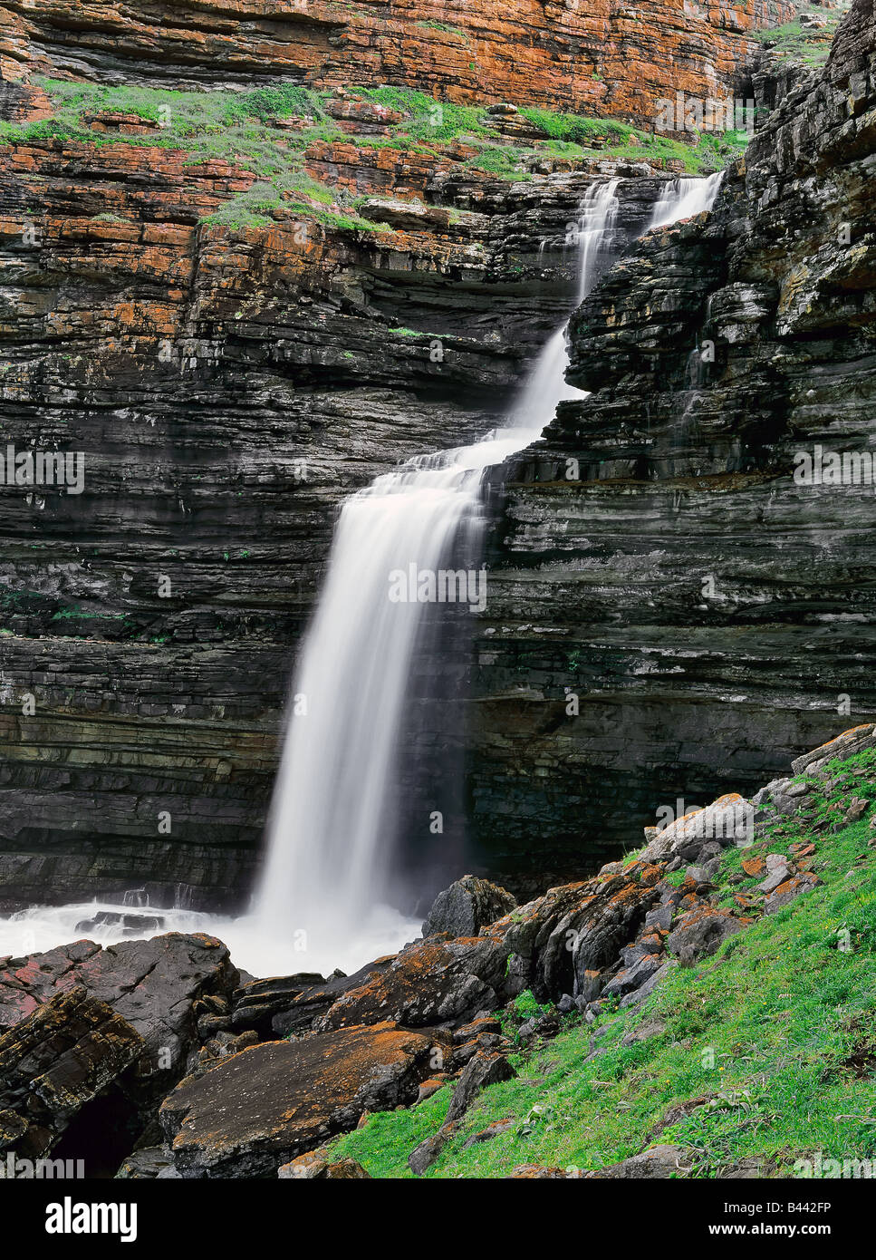 Cascades waterfall south africa scenic hi-res stock photography and ...