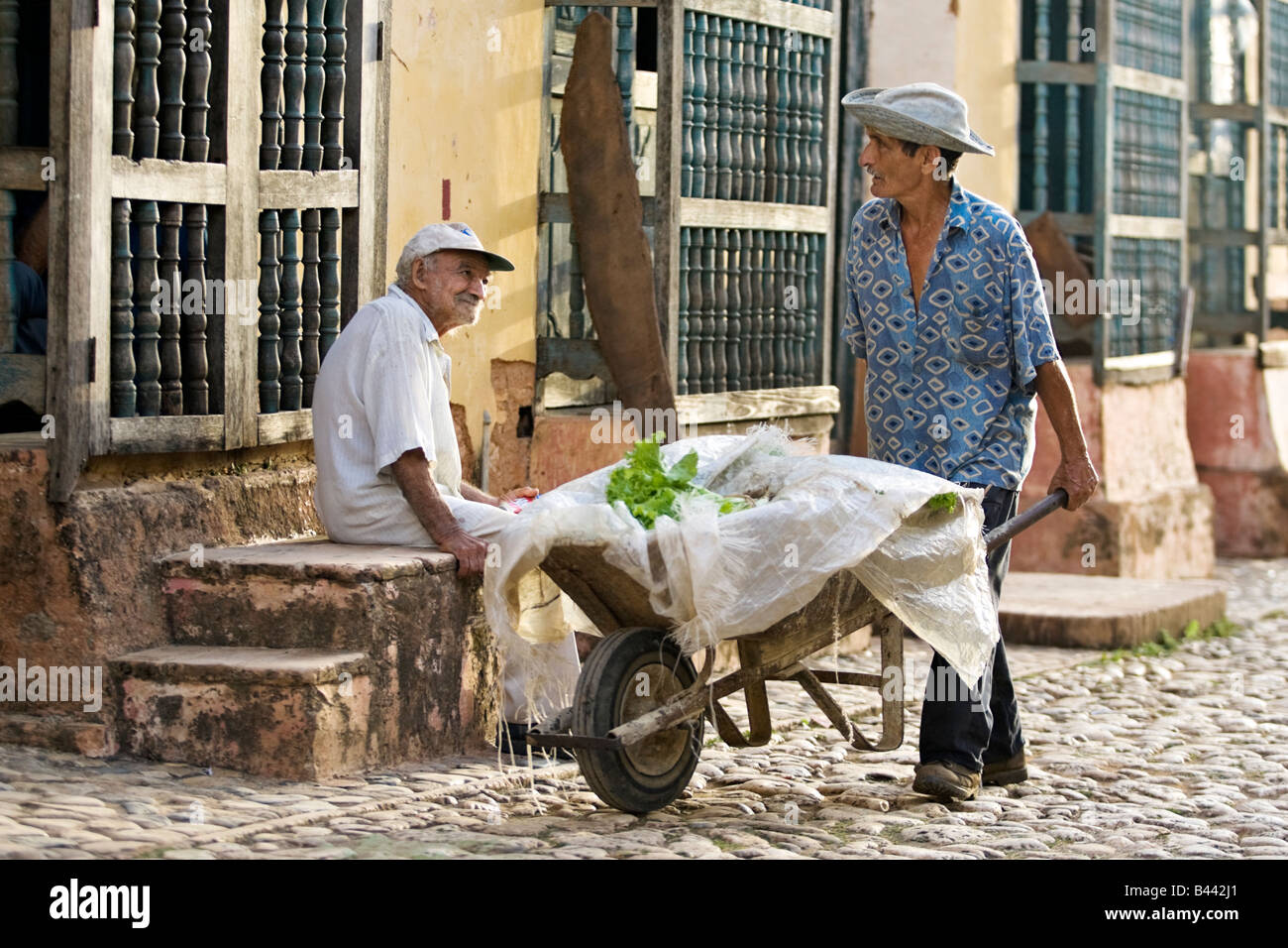 Portrait of two old Cuban men. Trinidad. Cuba Stock Photo - Alamy