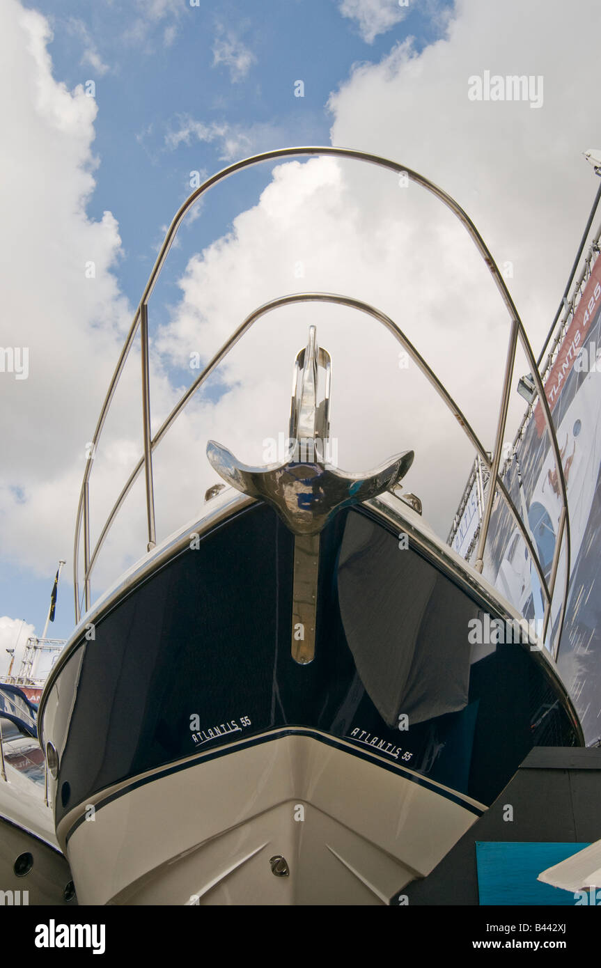 Power boat bow hi-res stock photography and images - Alamy