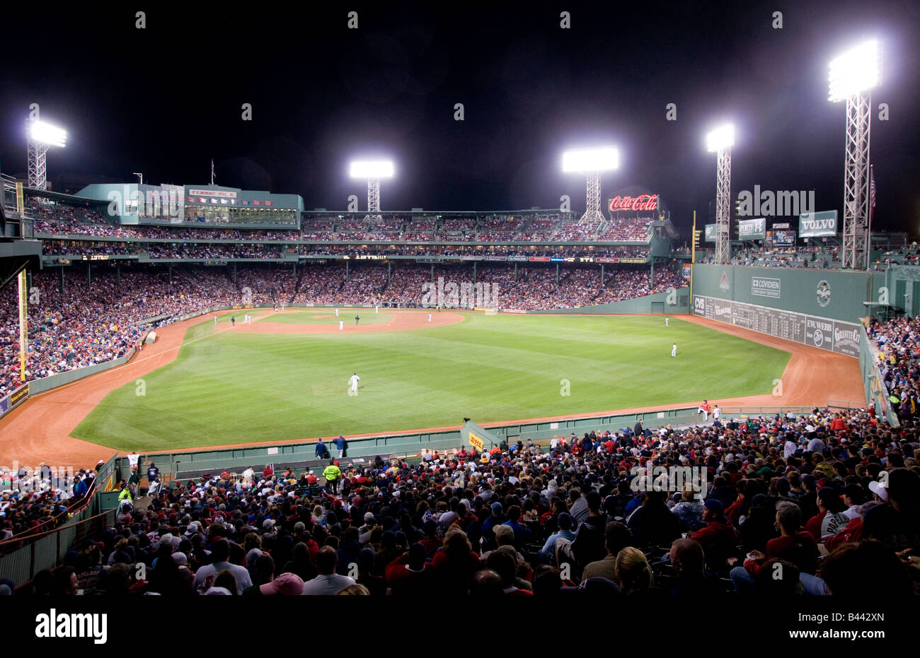 Fenway park stadium hi-res stock photography and images - Alamy