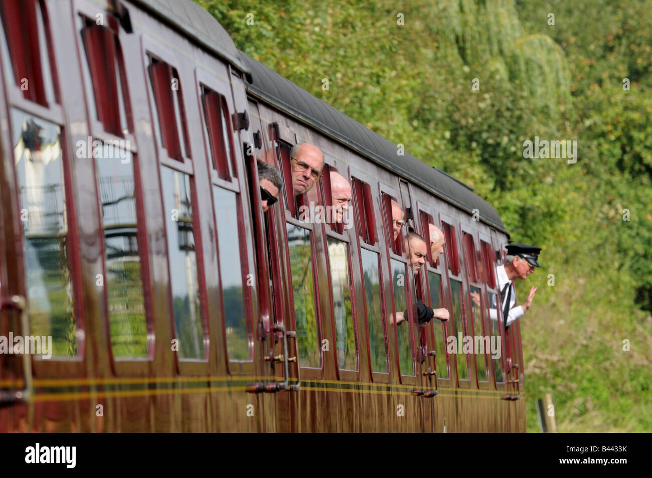Carriages pulling into Hampton Loade station on the Severn Valley ...