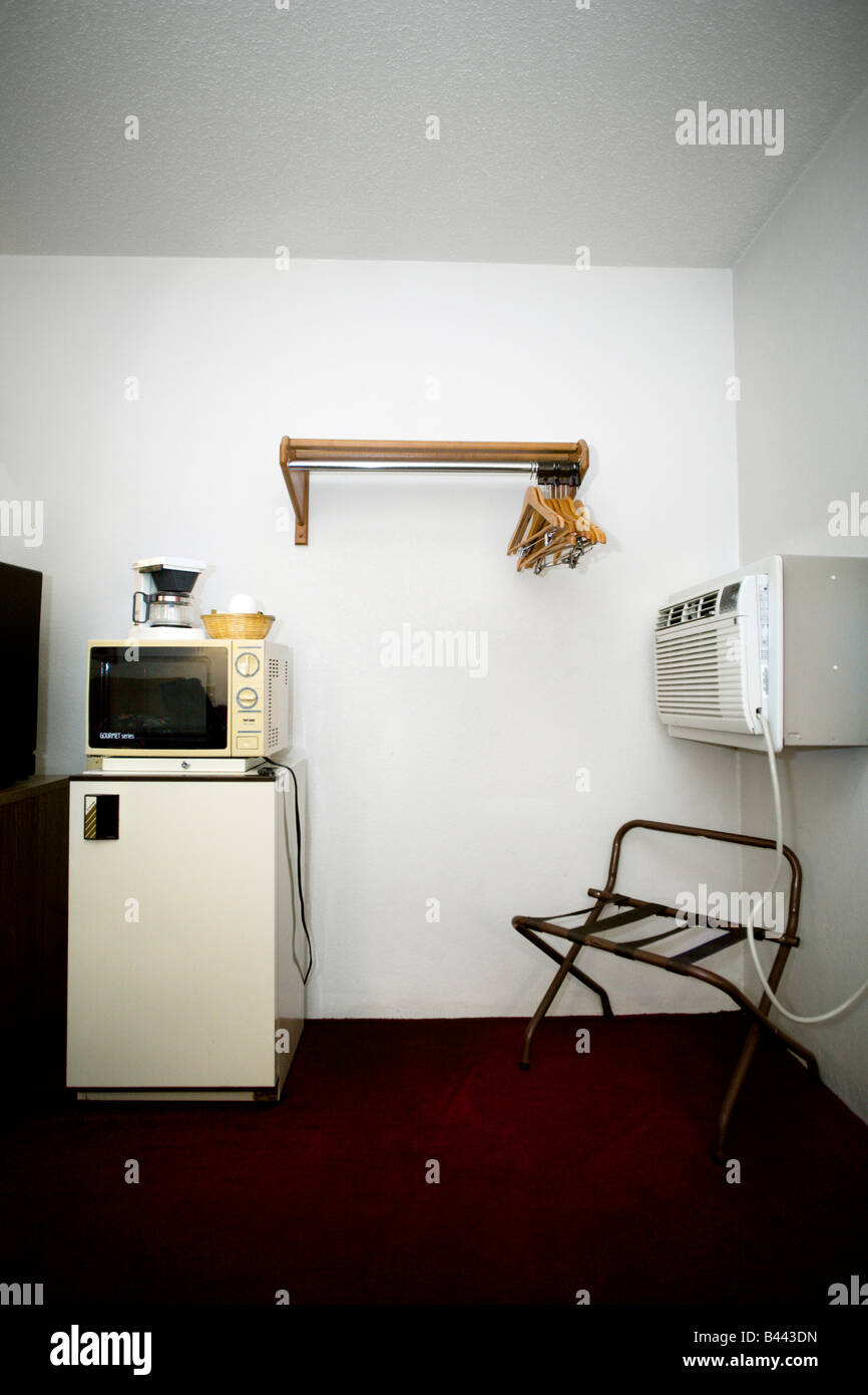 Old motel room hi-res stock photography and images - Alamy