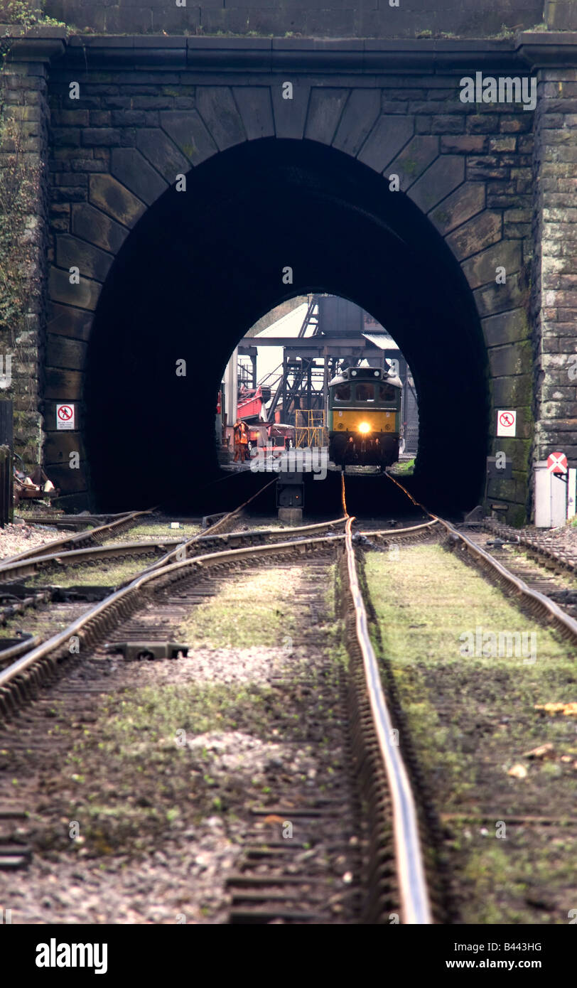 Train in tunnel Stock Photo - Alamy