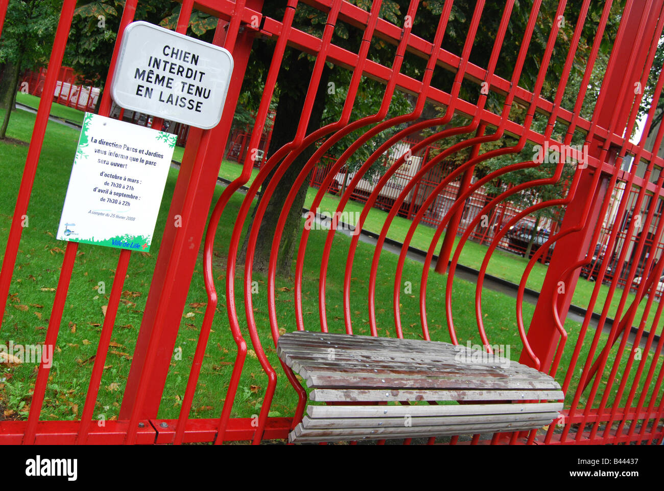 park gates Lille France Stock Photo - Alamy