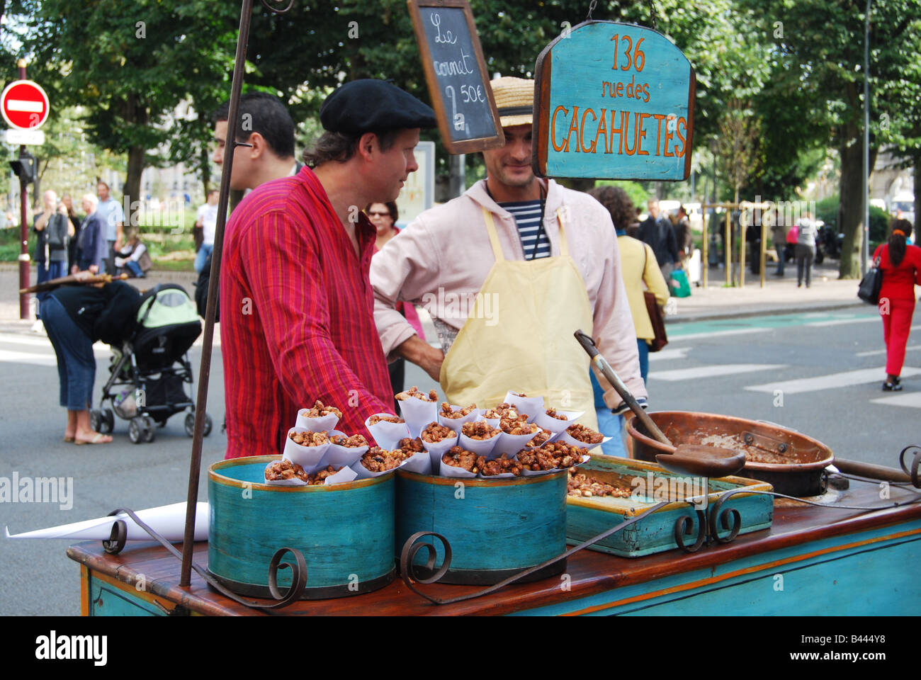 salesmen selling sweet peanuts at Lille Braderie France Stock Photo - Alamy