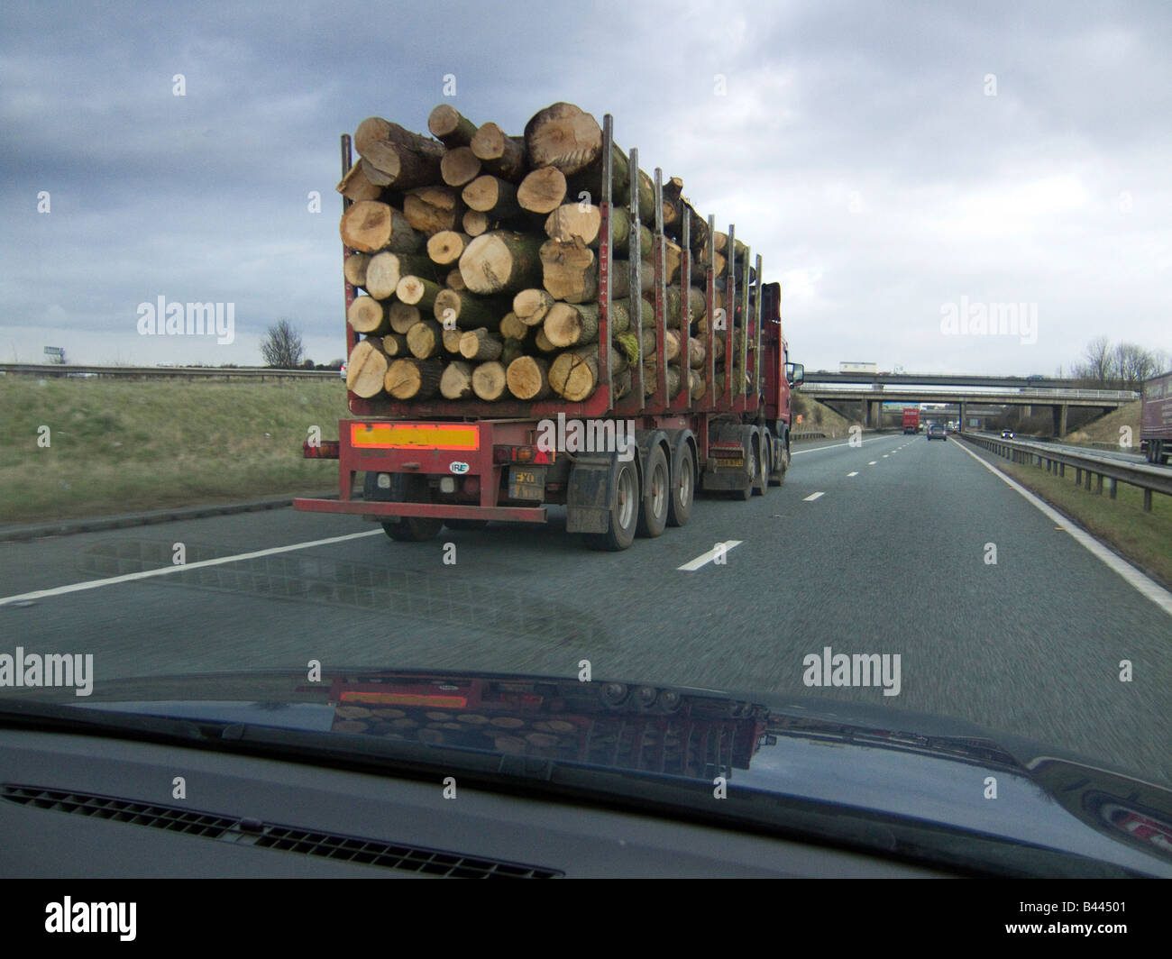 Felled wood transport hi-res stock photography and images - Alamy