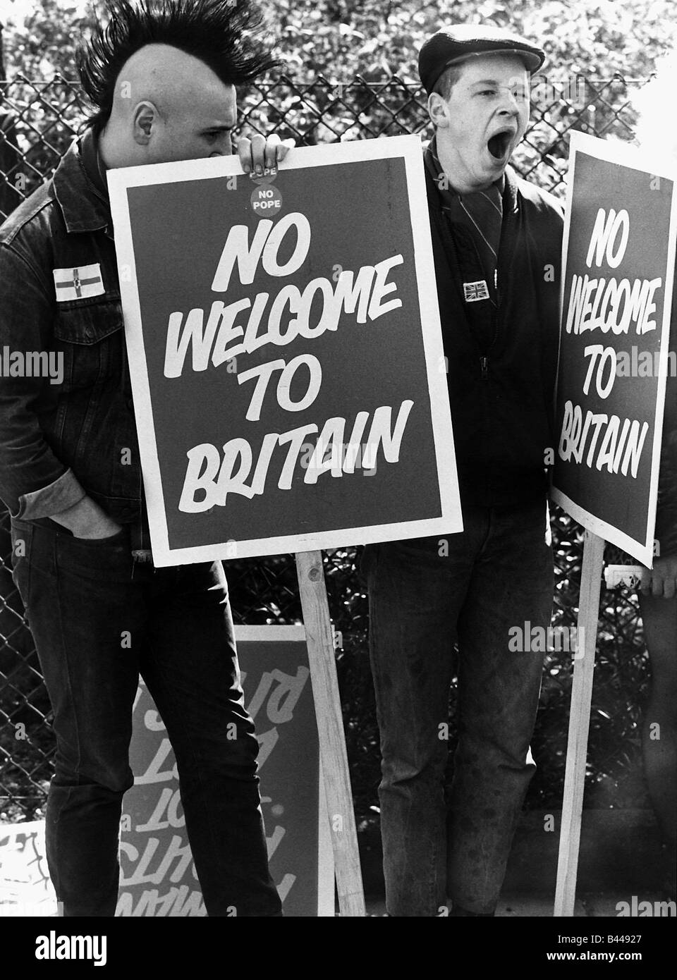 Orange order march london hi-res stock photography and images - Alamy