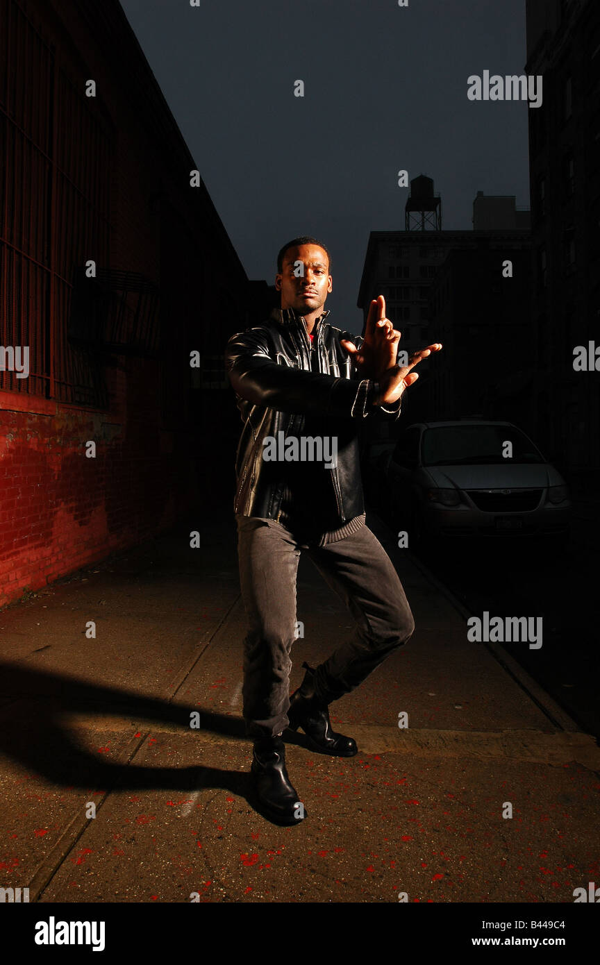 Defence pose hi-res stock photography and images - Alamy