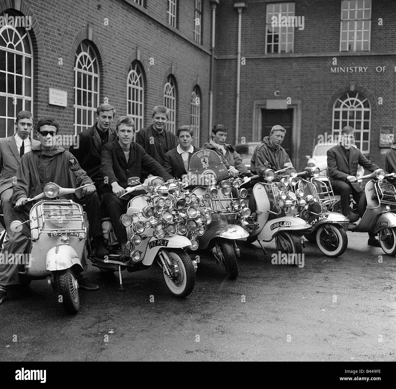 Youth Culture Mod Mods Swinging Sixties Collection May 1965 Mods ...