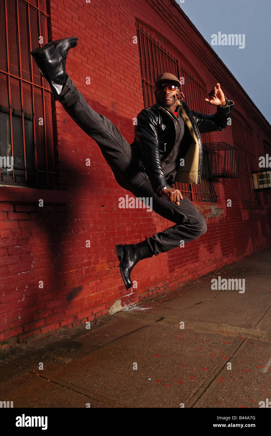 Jump. Martial arts pose Stock Photo - Alamy