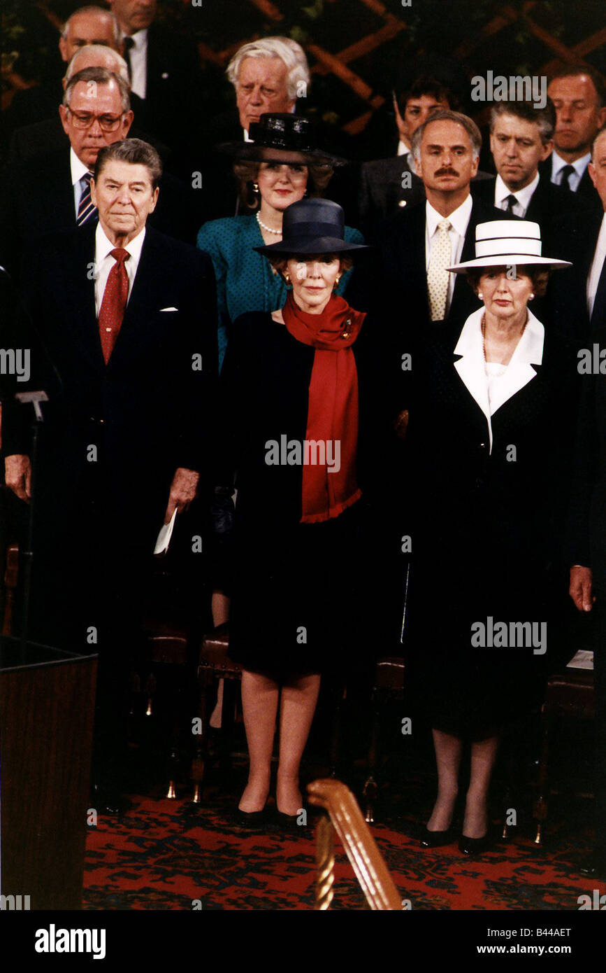 Nancy reagan margaret thatcher hi-res stock photography and images - Alamy