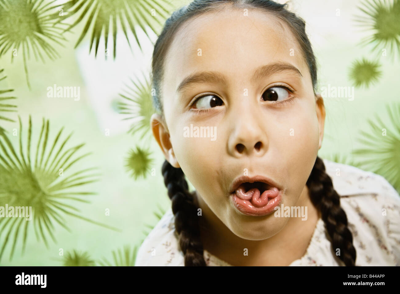 See a face hi-res stock photography and images - Alamy
