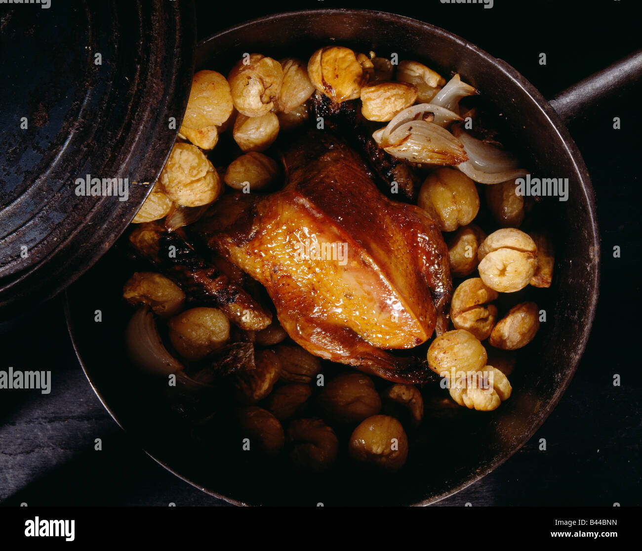 How to cook pigeon hi-res stock photography and images - Alamy
