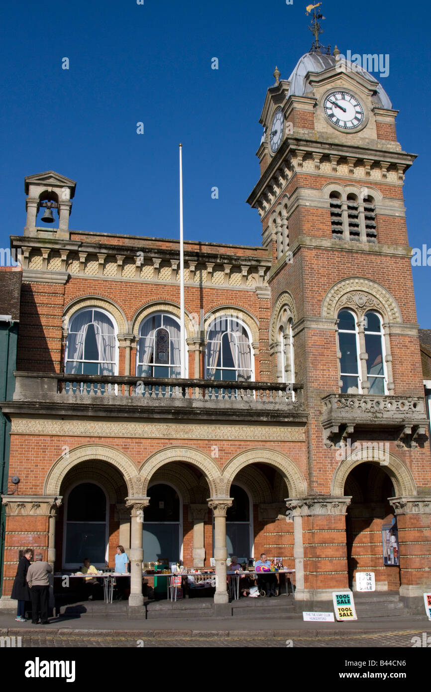 The town centre of hungerford hi-res stock photography and images - Alamy