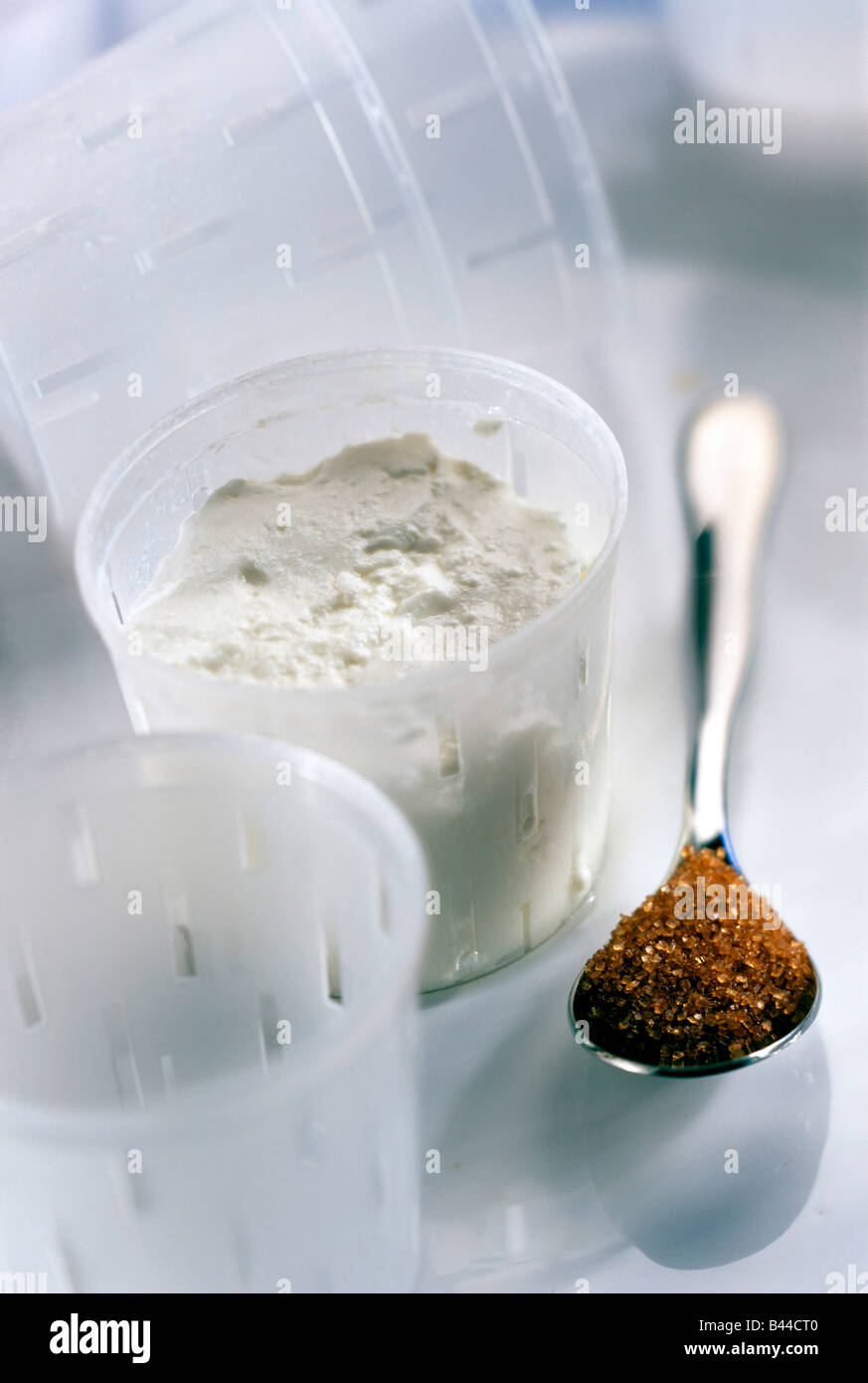 Faisselle hi-res stock photography and images - Alamy