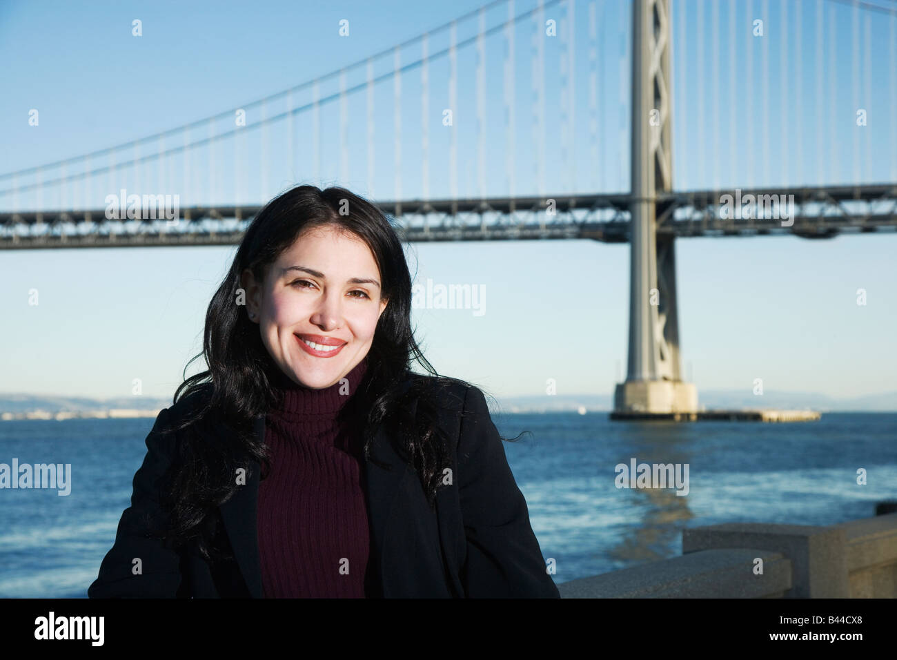 Bridge front view hi-res stock photography and images - Alamy