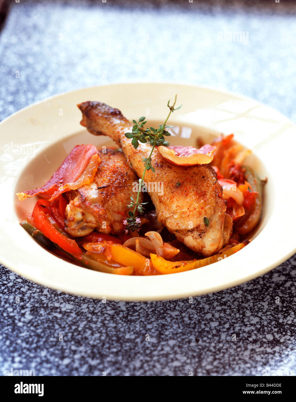 Basque chicken hi-res stock photography and images - Alamy