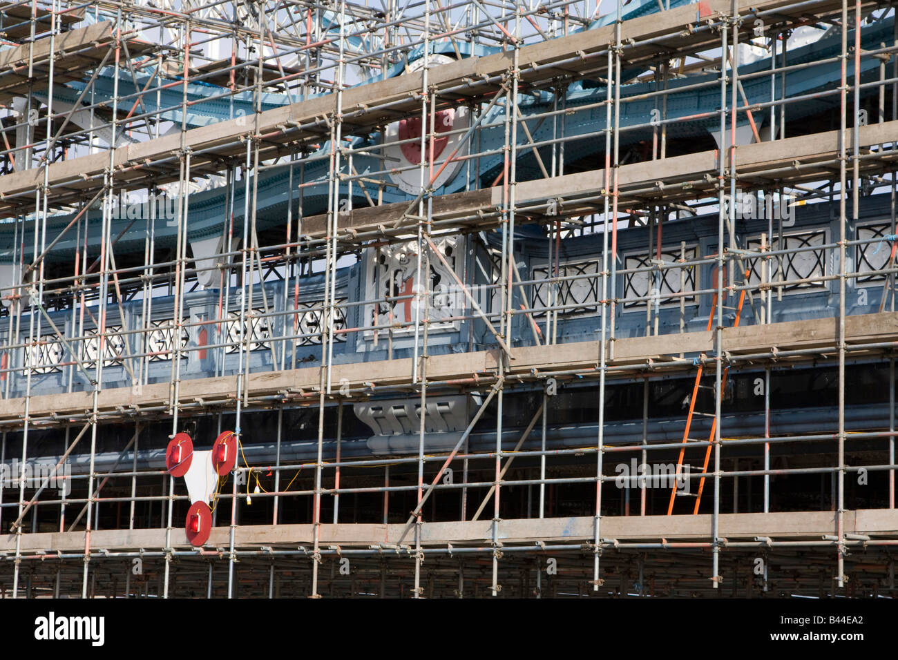 tower bridge refurbishment painting works city of london england uk gb ...