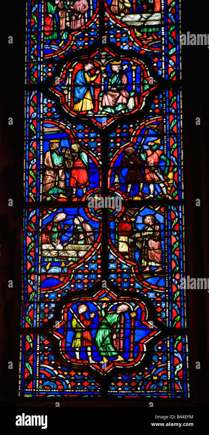 Medieval stained glass window hi-res stock photography and images - Alamy