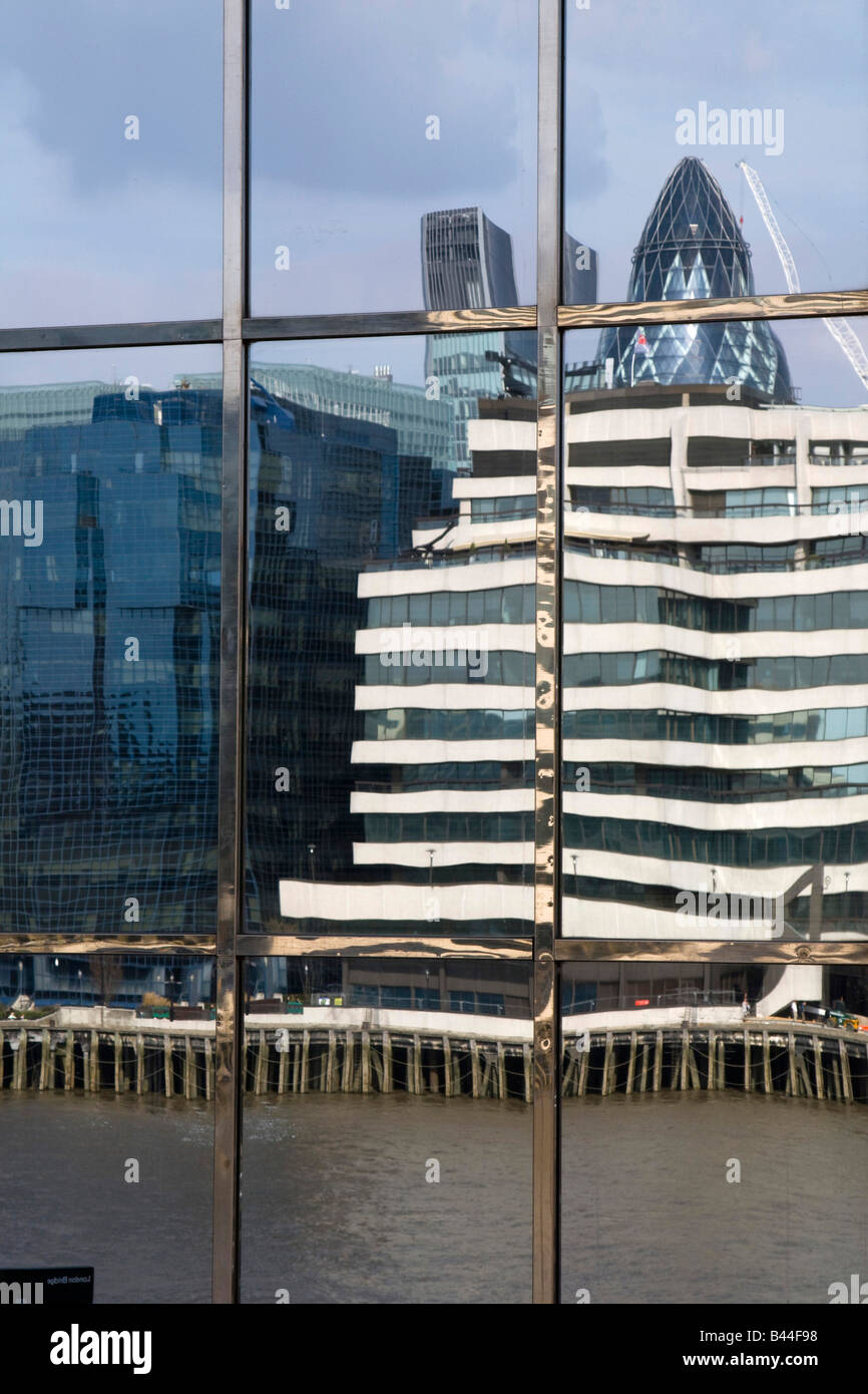 reflections city of london england uk gb Stock Photo - Alamy