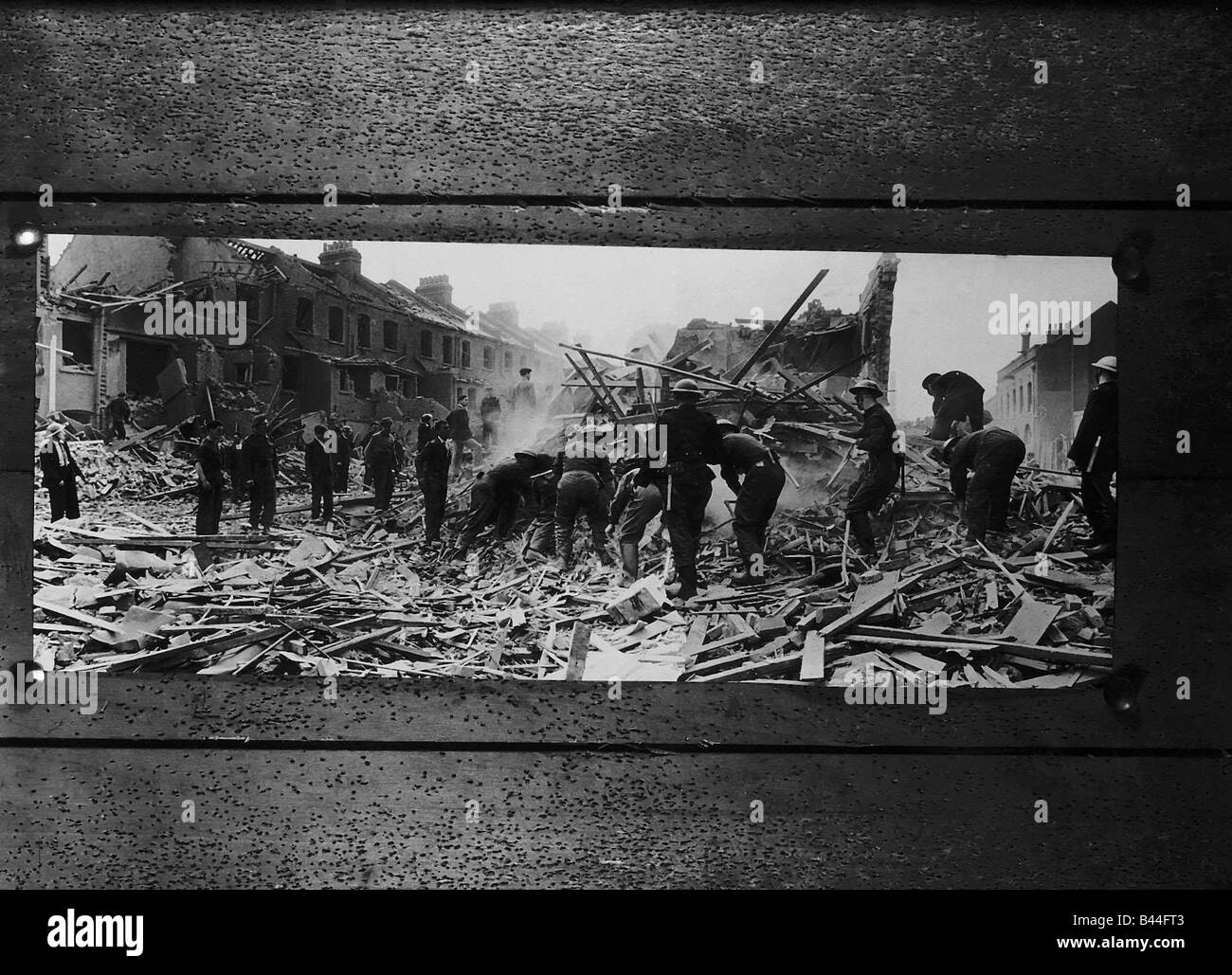London Air Raid Damage Ww2 High Resolution Stock Photography and Images ...