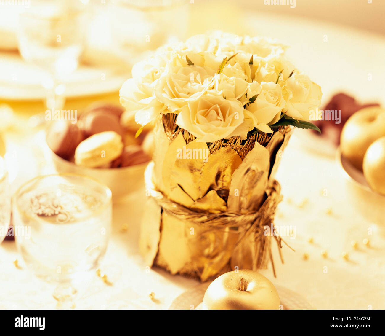 Refined presentation hi-res stock photography and images - Alamy